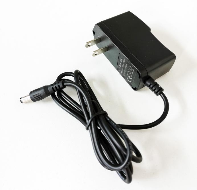 AC 100-240V Input Universal Power Adapter DC 5-36V Output Overload ...